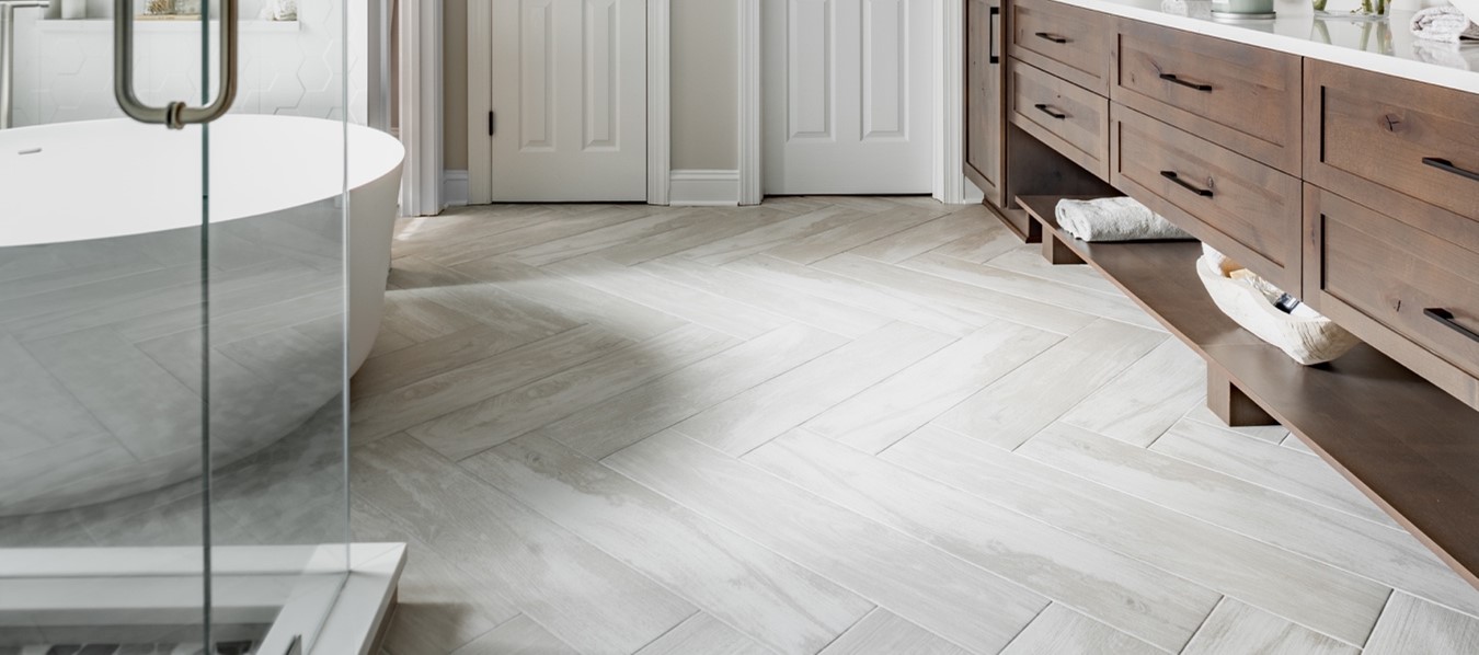 Flooring Options for Your Bathroom Remodel | Bath Tune-Up